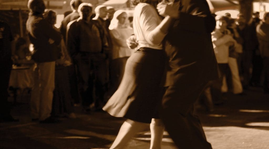 Fancy a Quick Step in WW2 fashion? - Wrexham Council News